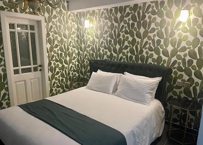HOTEL THE RED FARM RELAIS & SPA, IKLIN