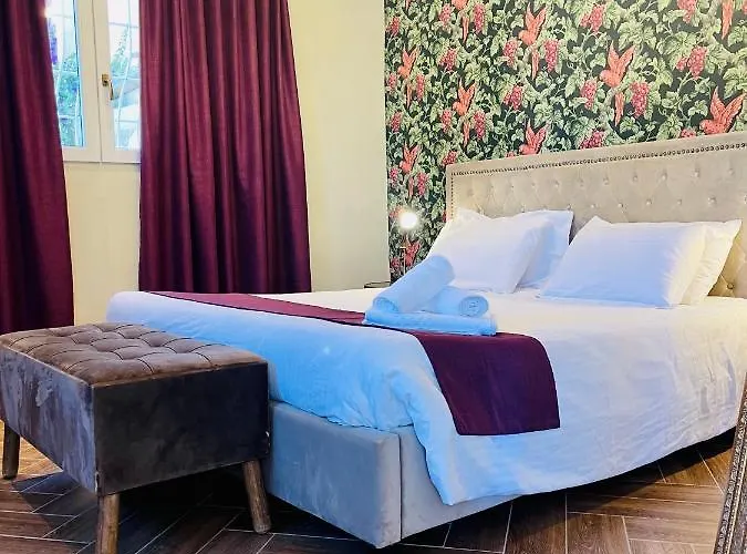 HOTEL THE RED FARM RELAIS & SPA, IKLIN