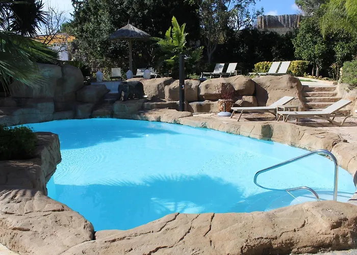 HOTEL THE RED FARM RELAIS & SPA, IKLIN